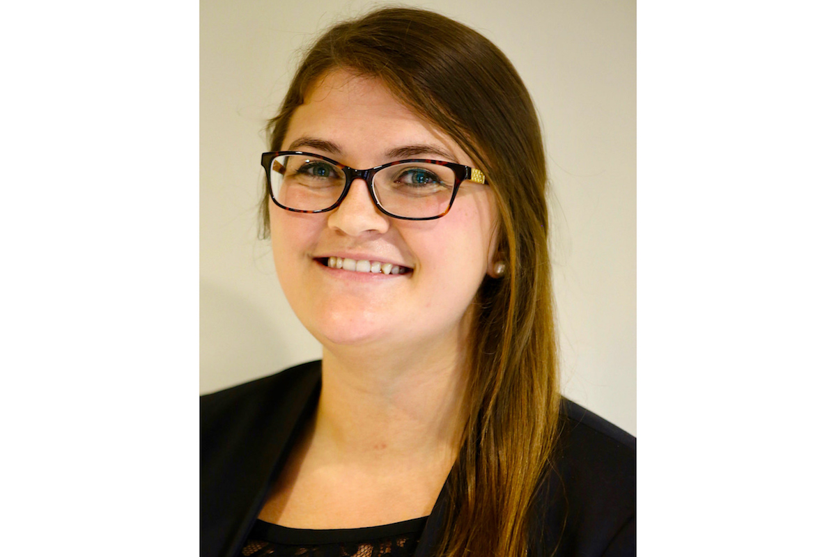 Ivey named outstanding advocate at trial competition - Winston College ...