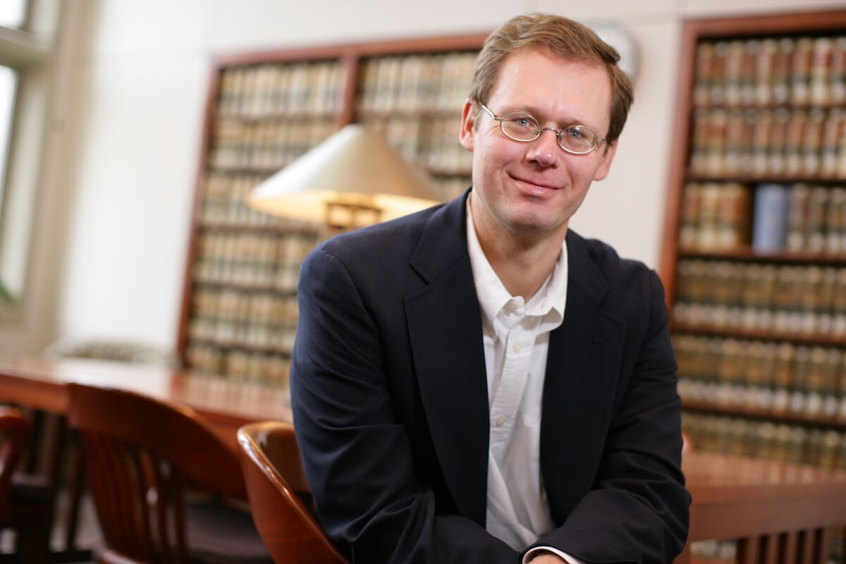 UT Law professor advises U.S. House Judiciary Committee - Winston ...